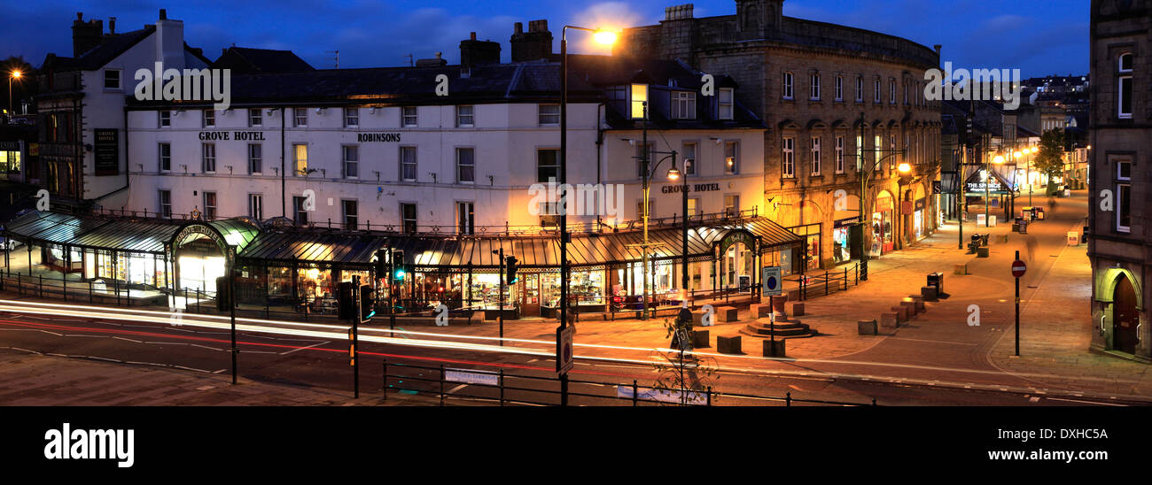 The market town of Buxton at night, Peak District National Park ...