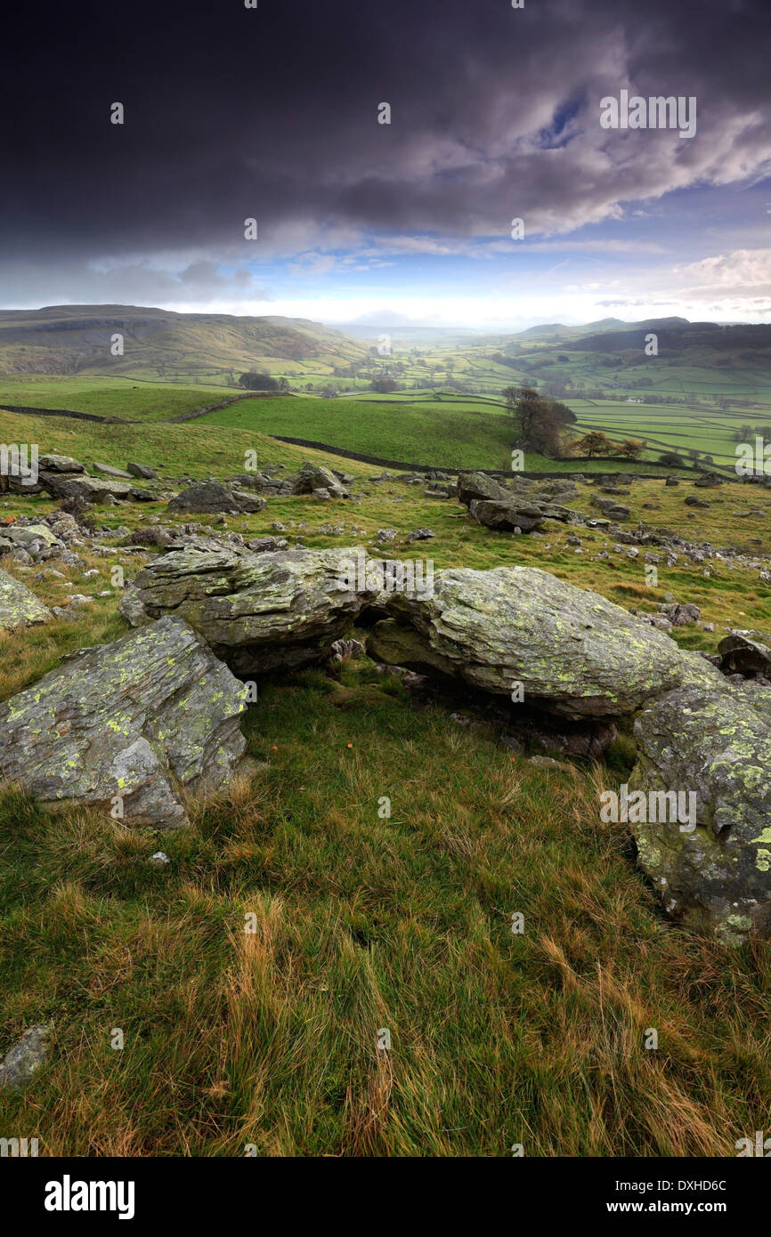 Walks near norber erratics hi-res stock photography and images - Alamy