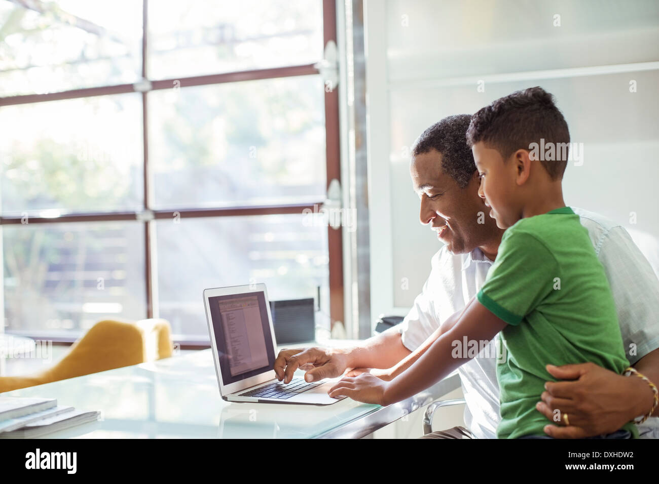 Indian man using laptop hi-res stock photography and images - Alamy