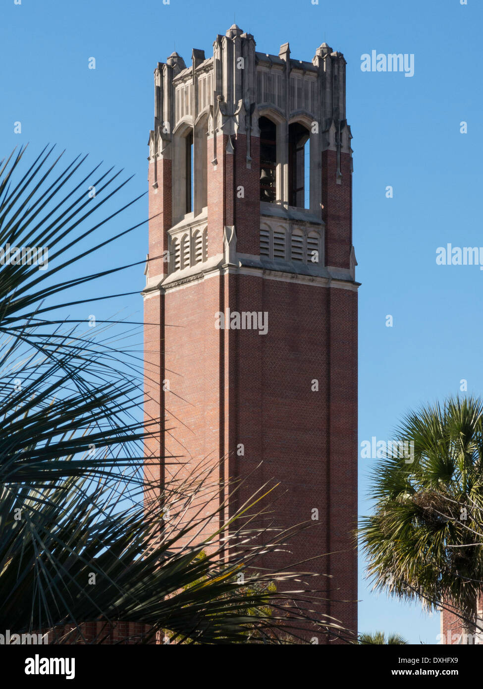 American university tower hi-res stock photography and images - Alamy