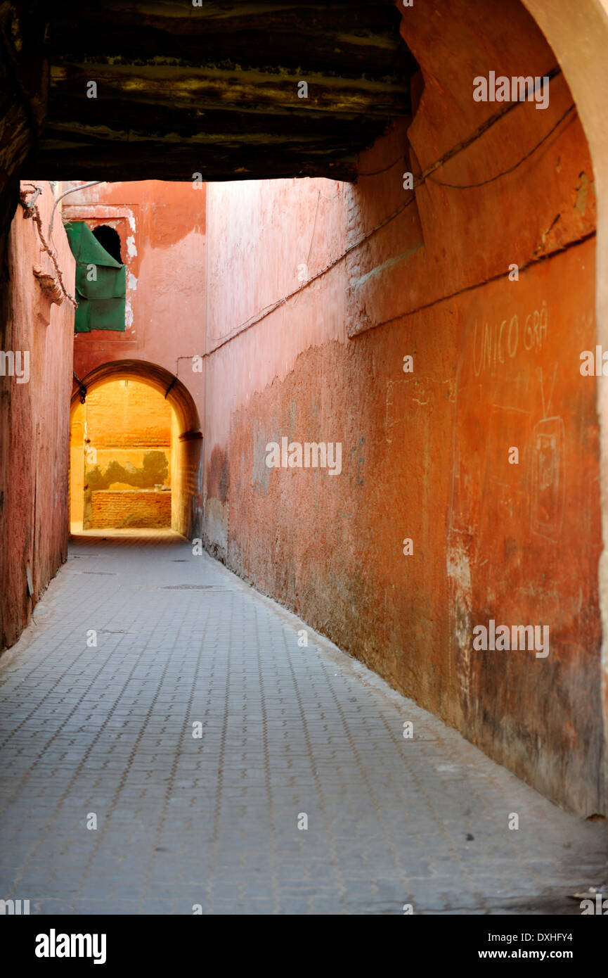 Passageway hi-res stock photography and images - Alamy