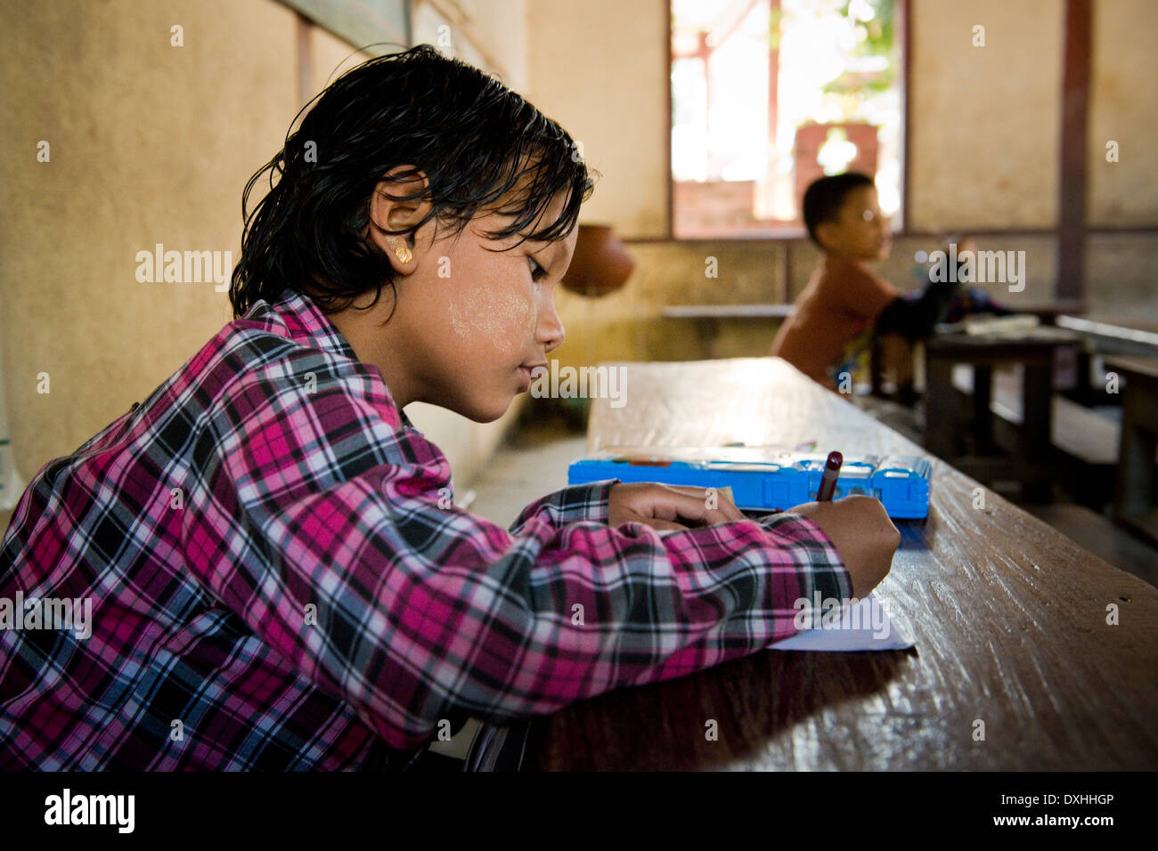 Myanmar students hi-res stock photography and images - Alamy