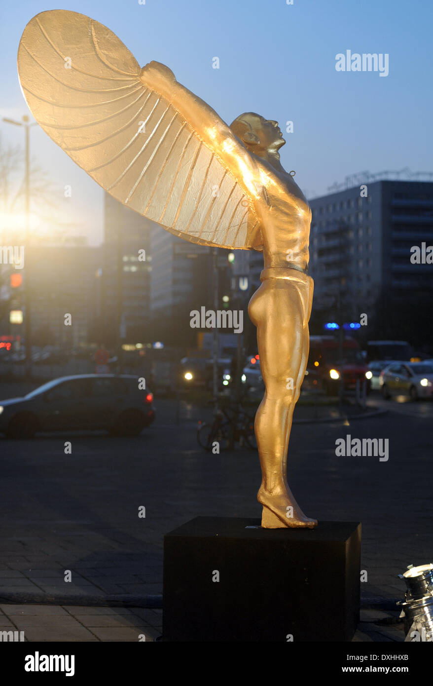 35th trophy hi-res stock photography and images - Alamy