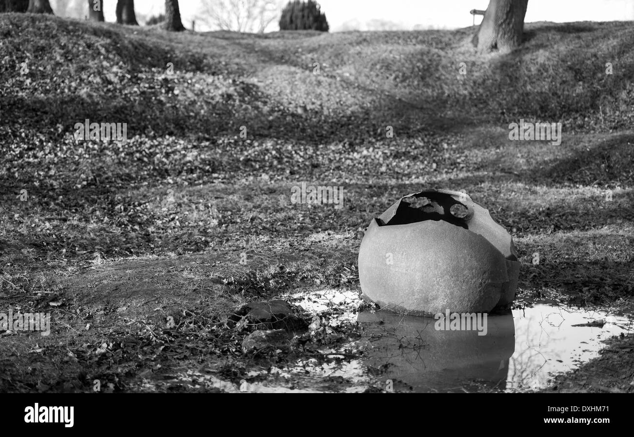 Ww2 mine hi-res stock photography and images - Alamy
