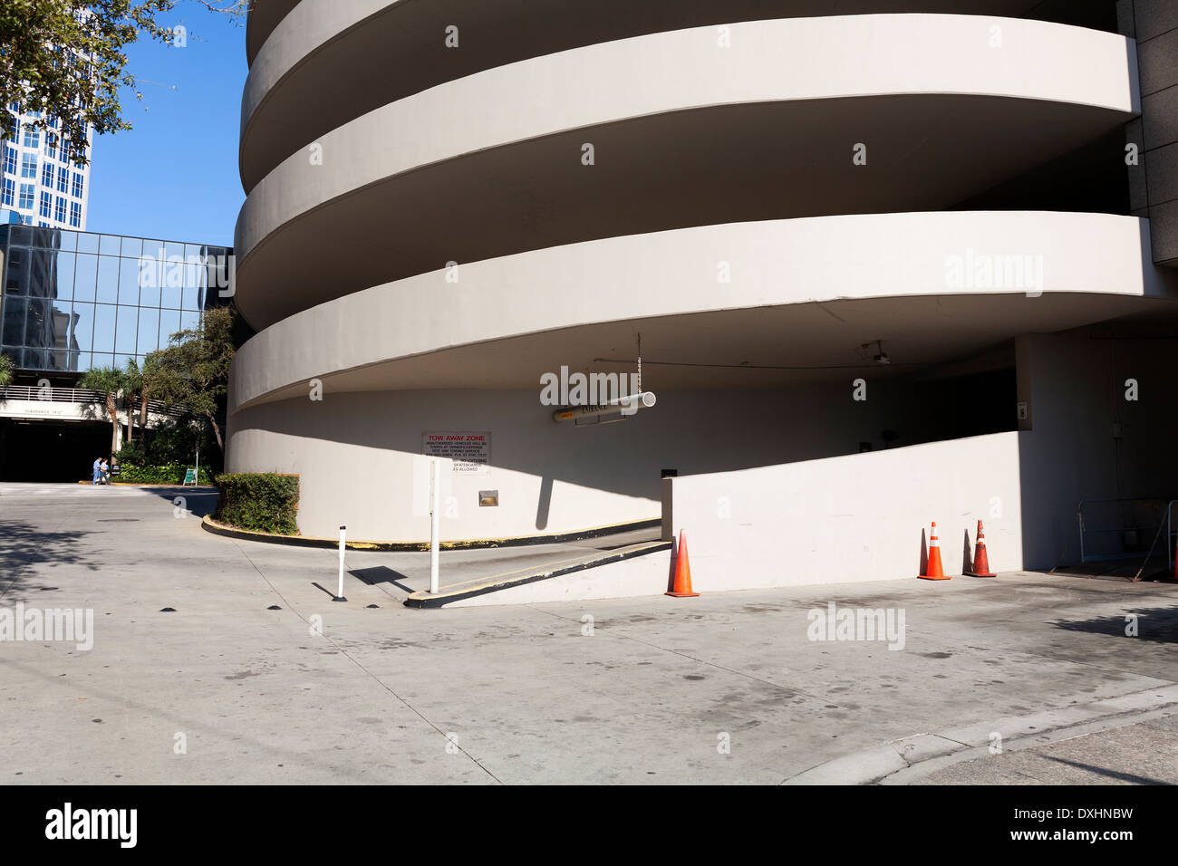 Circular Parking High Resolution Stock Photography and Images - Alamy