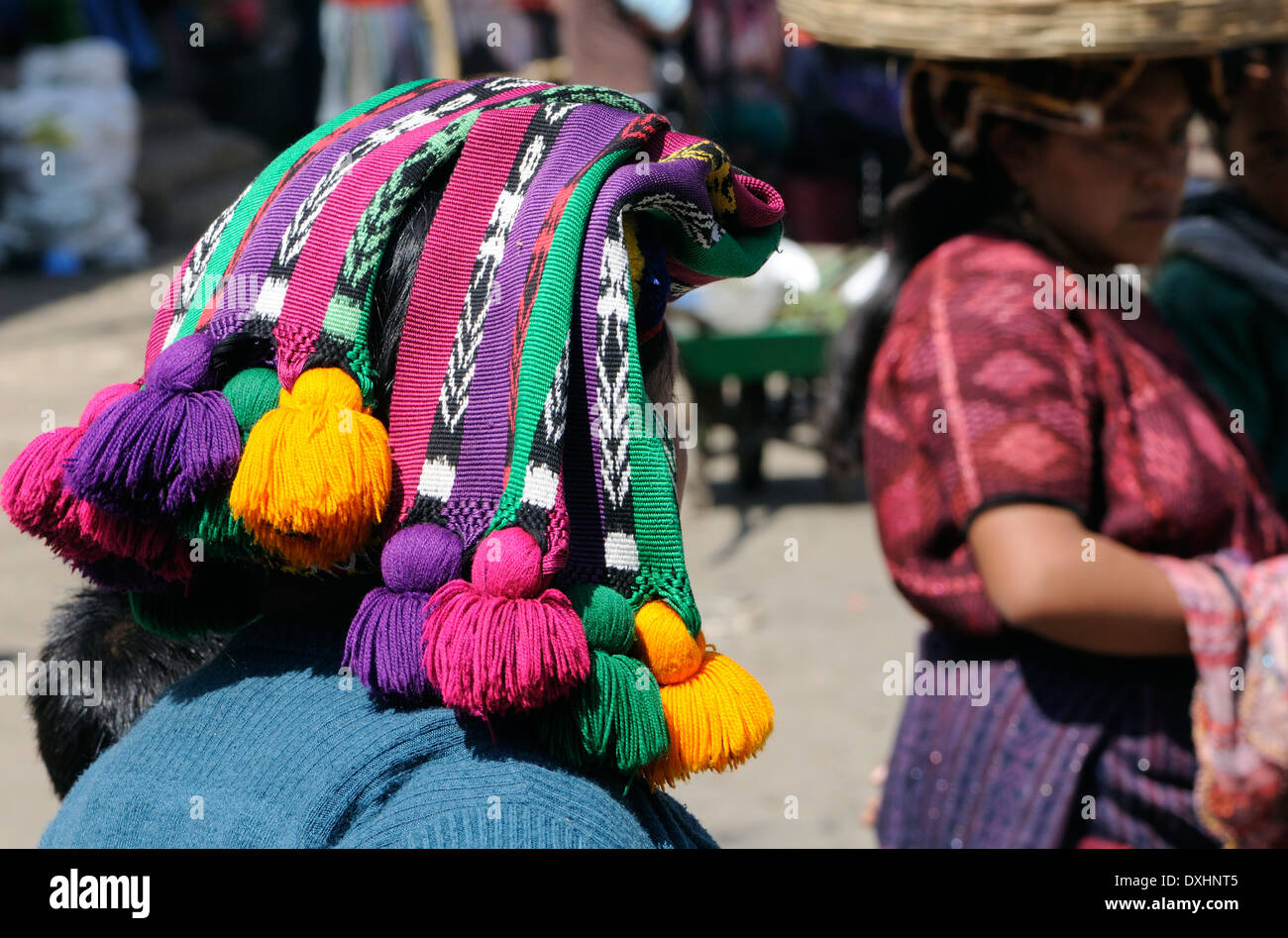 Guatemala traditional mayan hat woman hi-res stock photography and ...