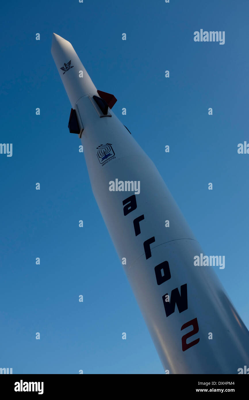 An Arrow 2 Or Hetz 2 Exoatmospheric Hypersonic Anti Ballistic Missile