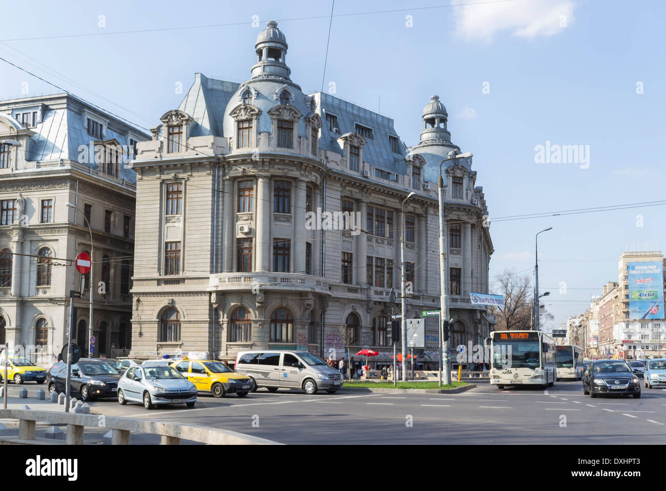 University square bucharest hi-res stock photography and images - Alamy