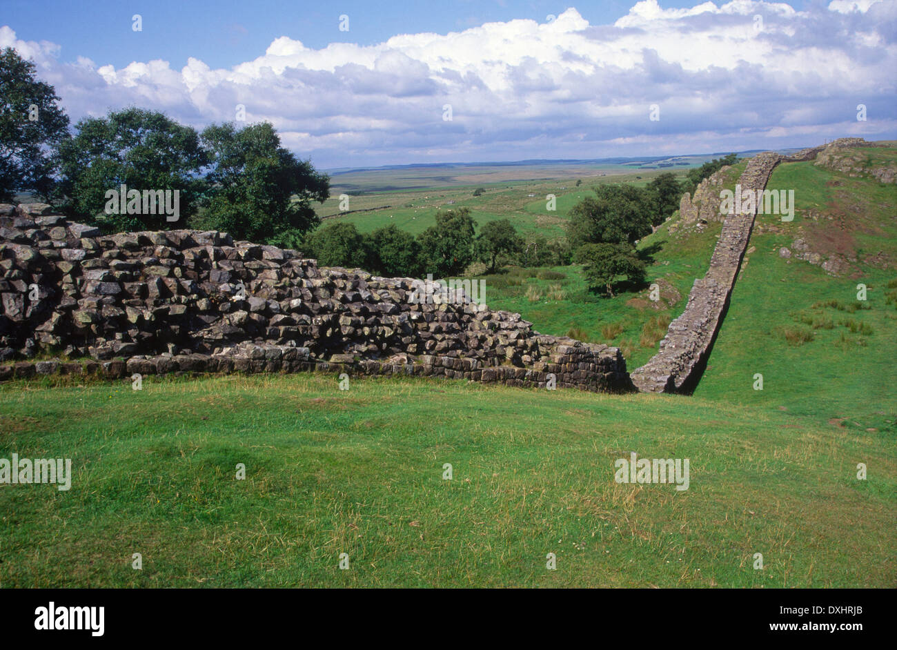 Remains hadrian s wall hi-res stock photography and images - Alamy