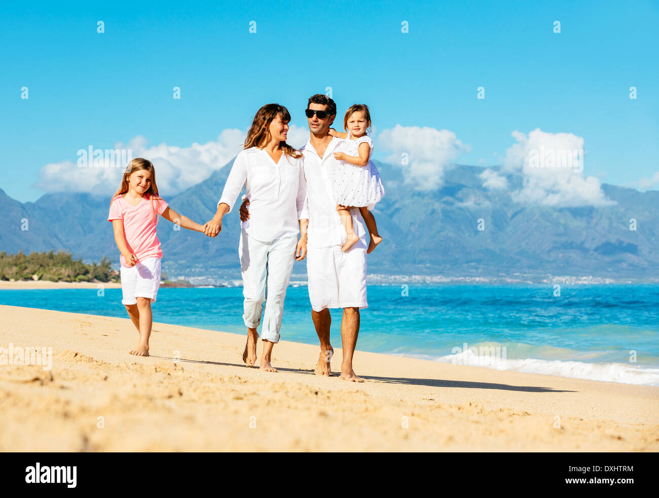 Couple of girls hi-res stock photography and images - Alamy