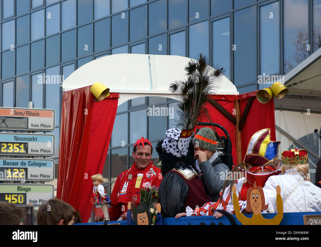 Cologne street carnival hi-res stock photography and images - Alamy