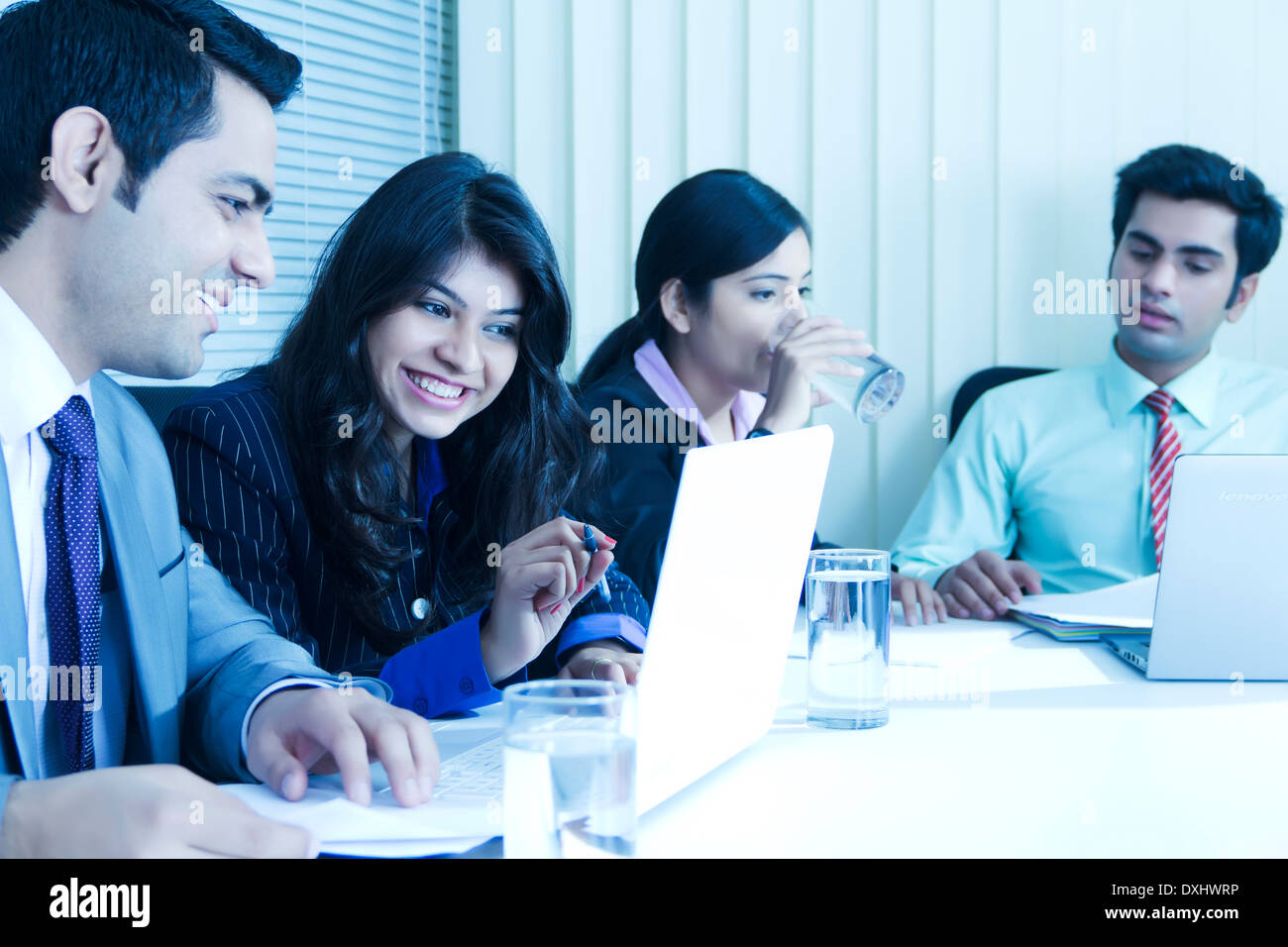 4к business woman in office hi-res stock photography and images - Alamy