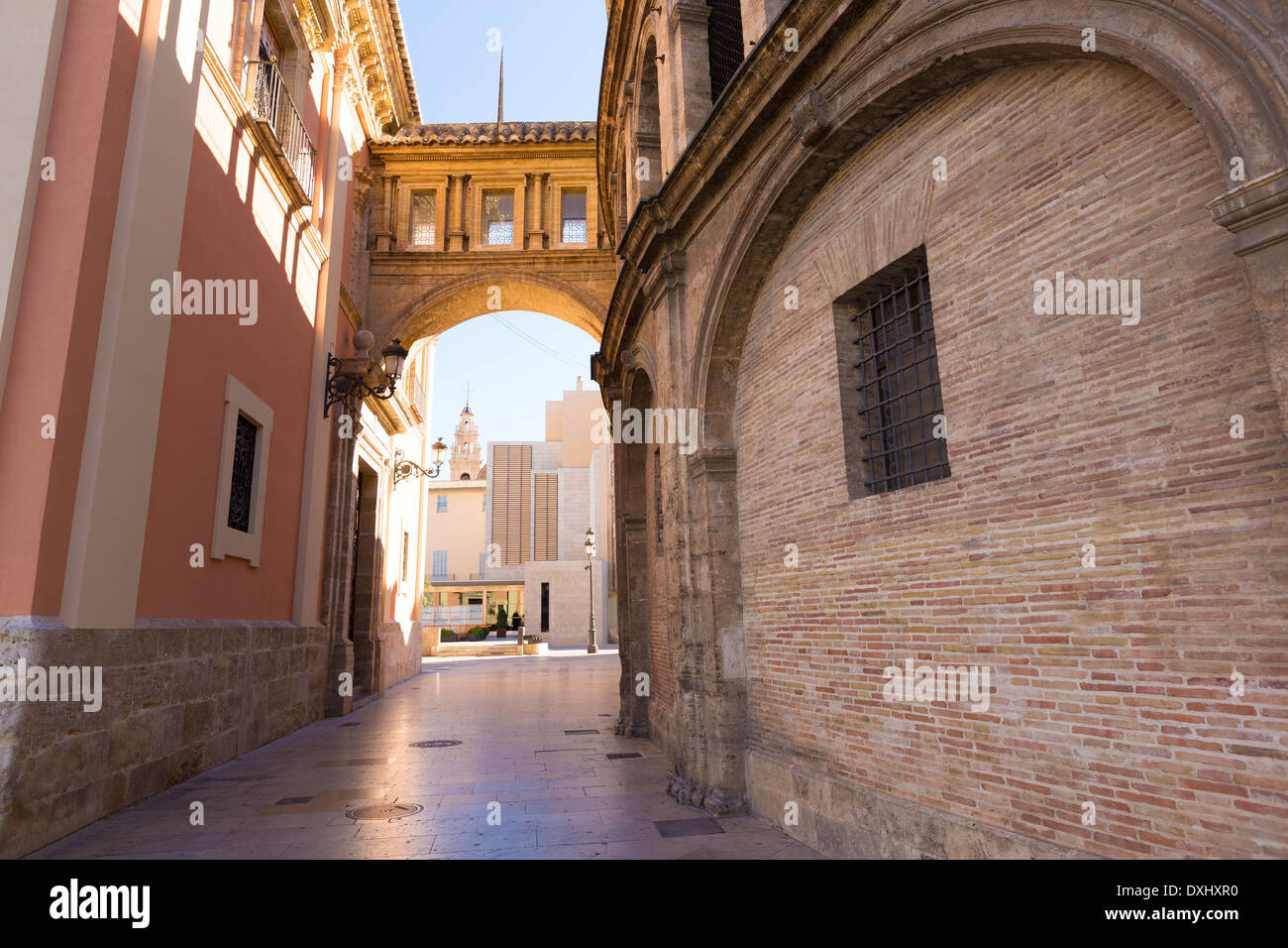 Valencia corridor arch between Cathedral and Basilica Desamparados in ...