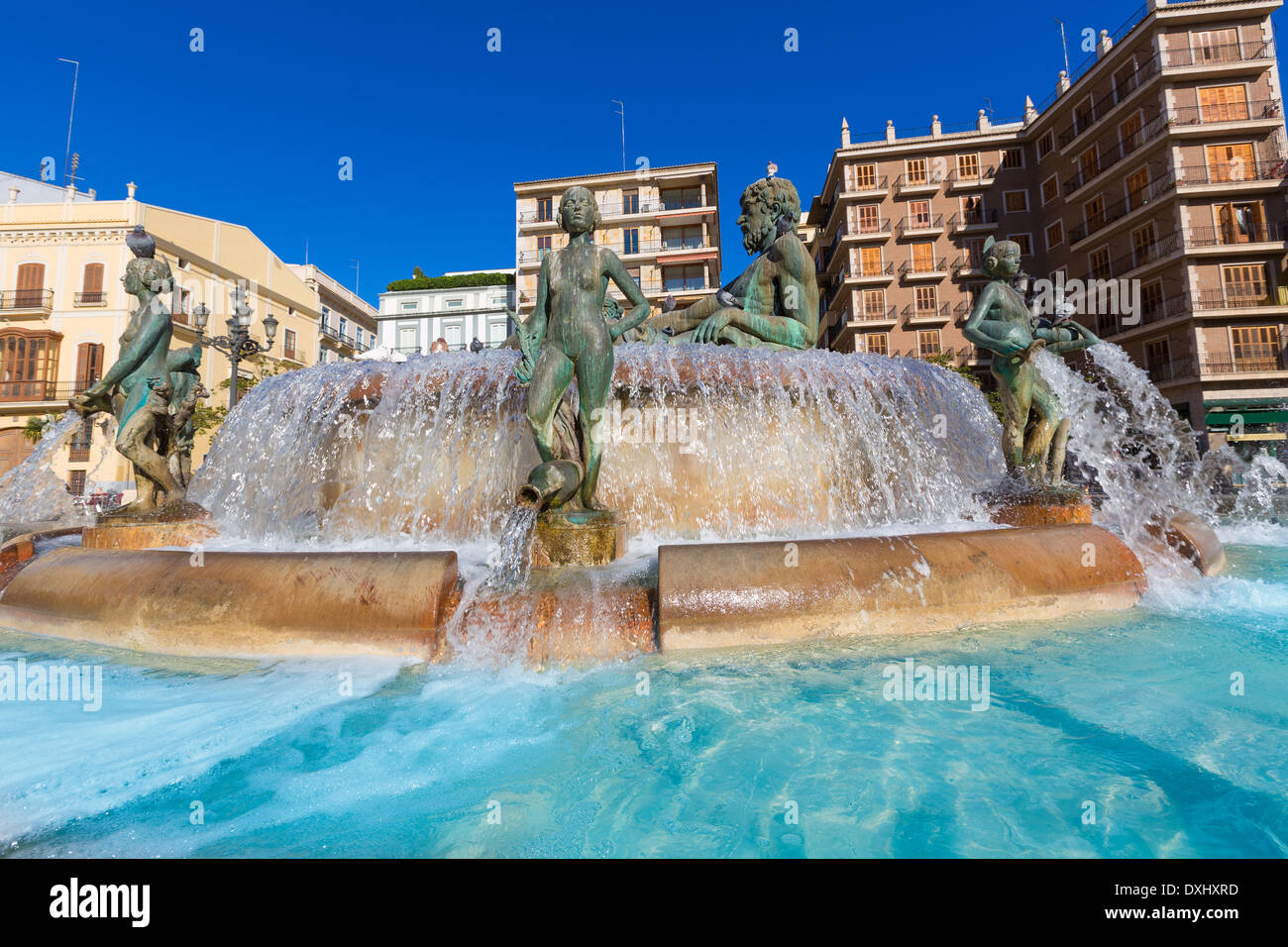 Valencia Neptuno fountain in Plaza de la virgen square of Spain Stock ...