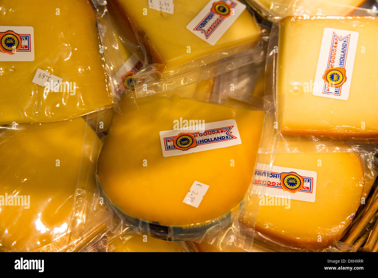 Gouda cheese on display in a cheese shop in Amsterdam Stock Photo - Alamy