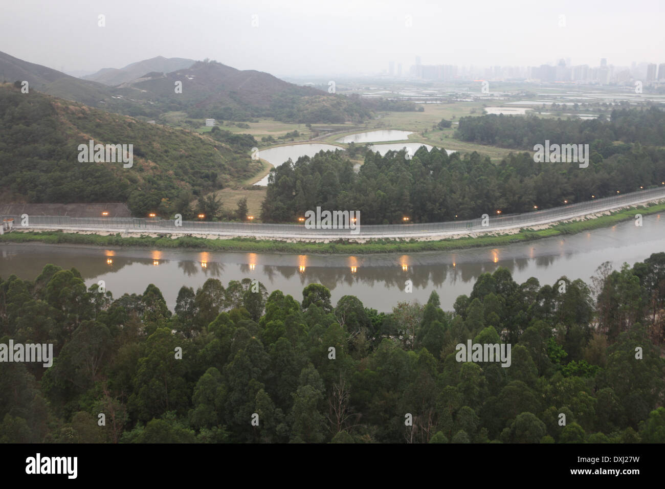 Border between Hong Kong and Mainland China Stock Photo - Alamy