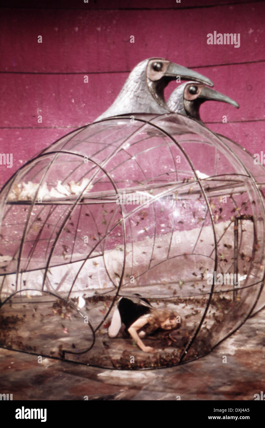 Jane fonda barbarella hi-res stock photography and images - Alamy