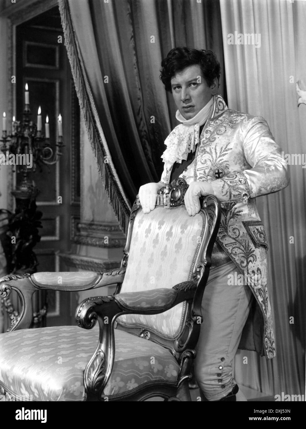 Beau brummell 1954 peter ustinov hi-res stock photography and images ...