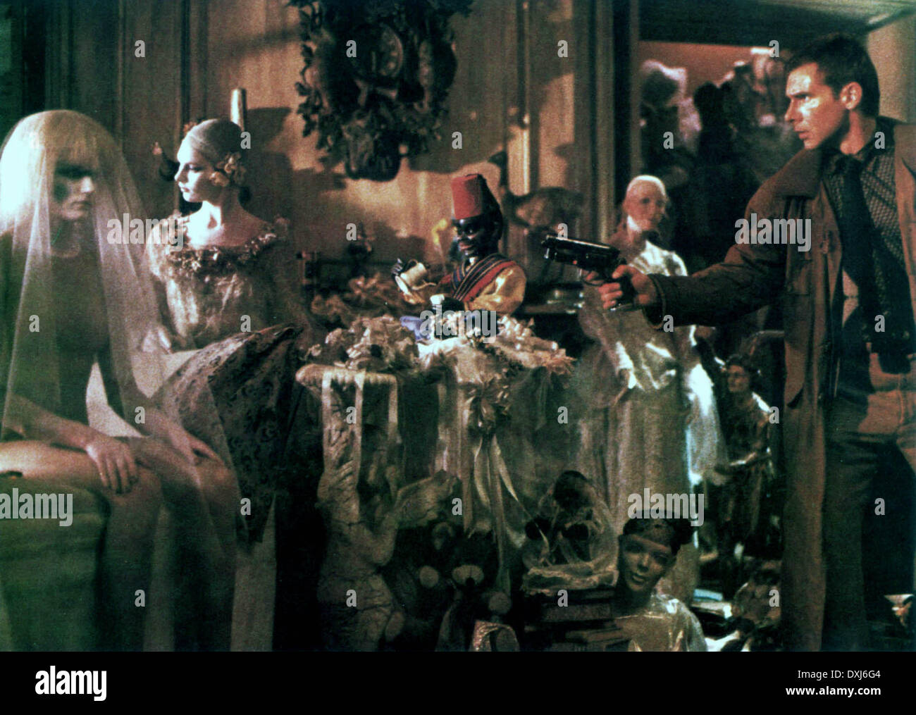 Daryl hannah blade runner hi-res stock photography and images - Alamy