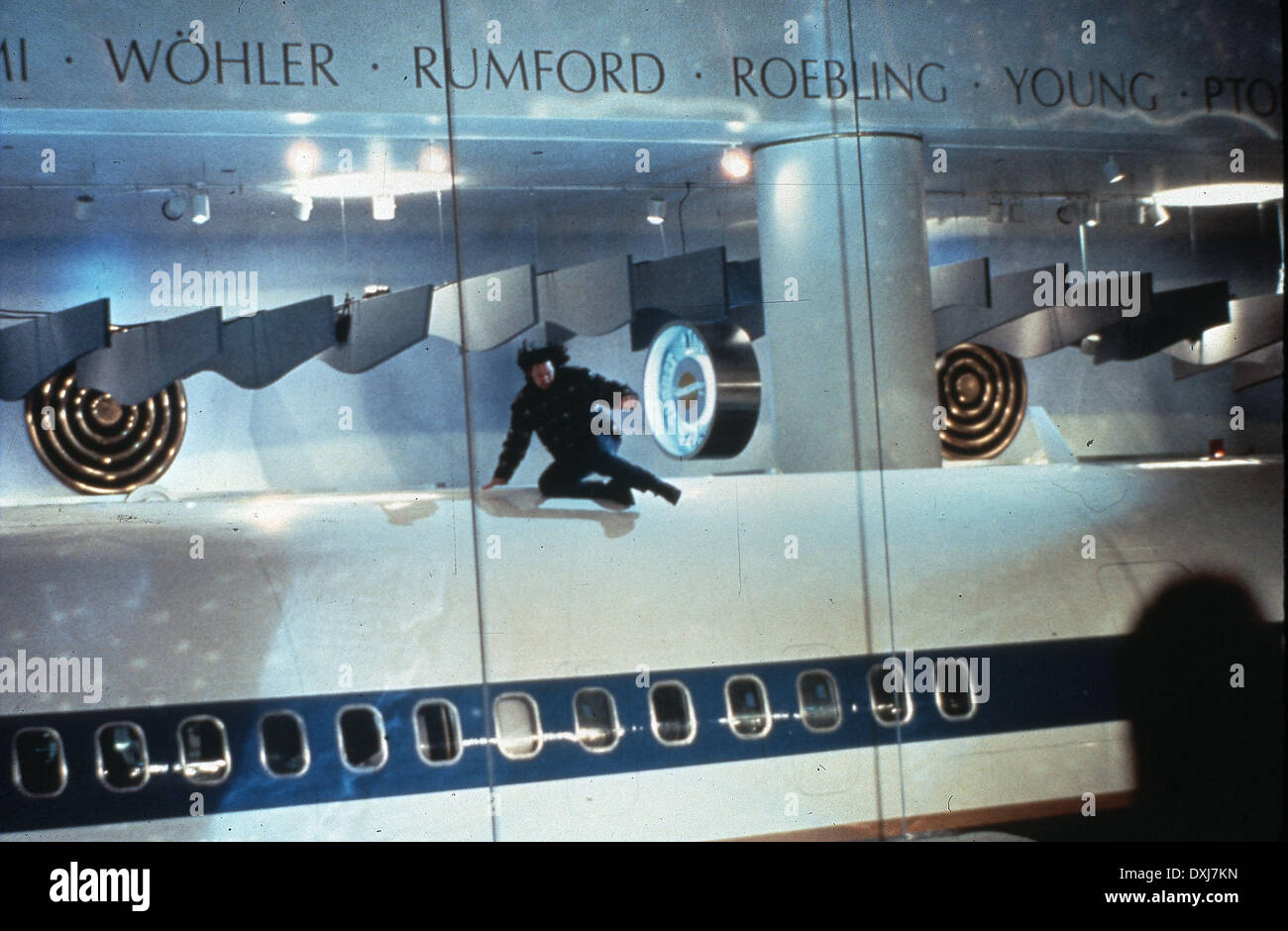 Chain reaction film hi-res stock photography and images - Alamy