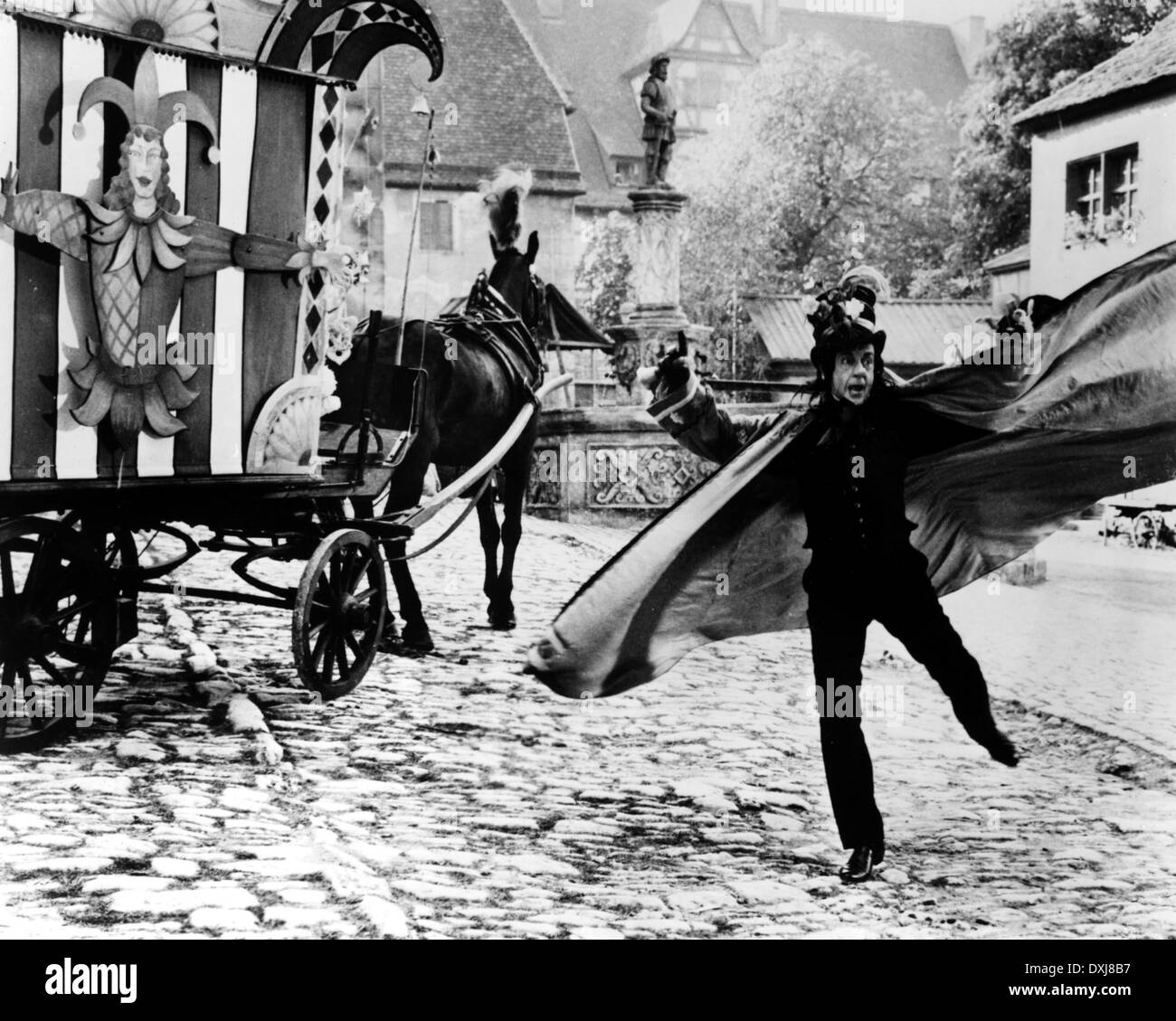 Helpmann chitty chitty bang bang Black and White Stock Photos & Images ...