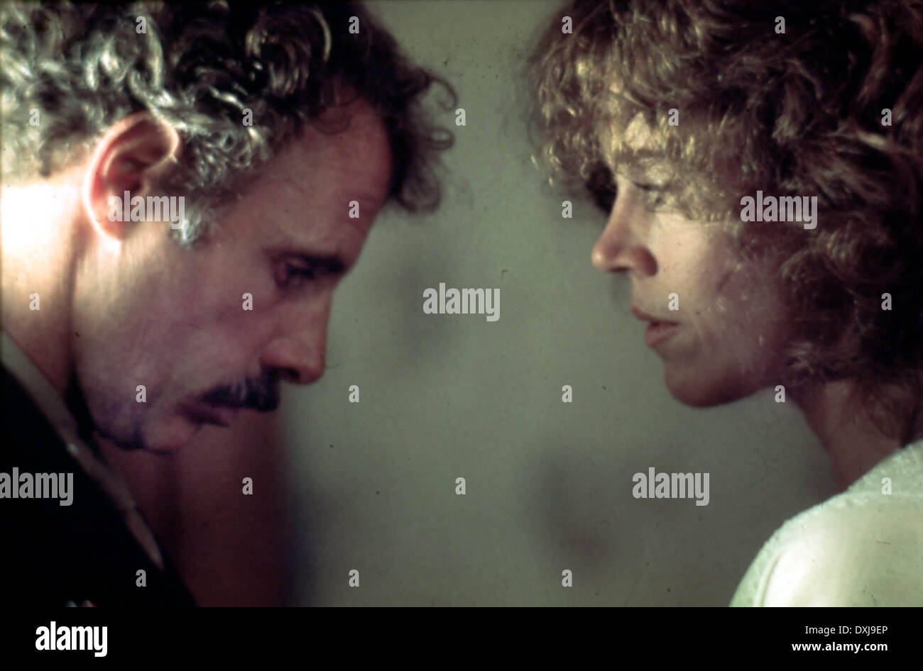 Coming home film jane fonda hi-res stock photography and images - Alamy