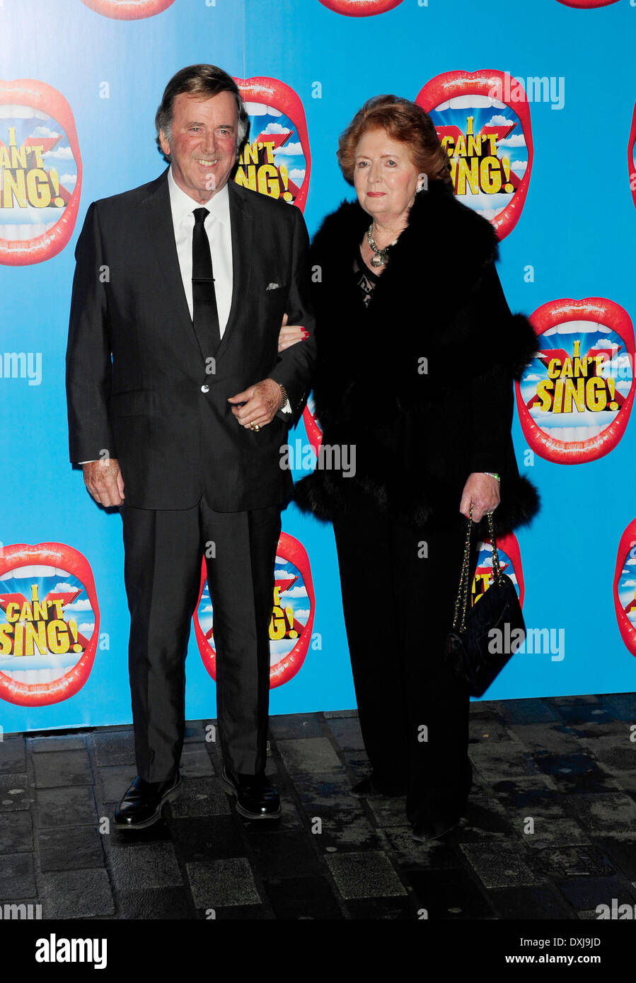 Harry hill and wife hi-res stock photography and images - Alamy