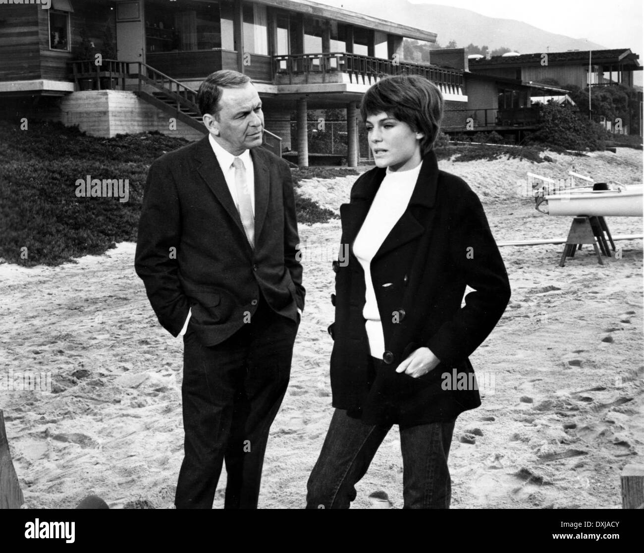 The detective 1968 hi-res stock photography and images - Alamy