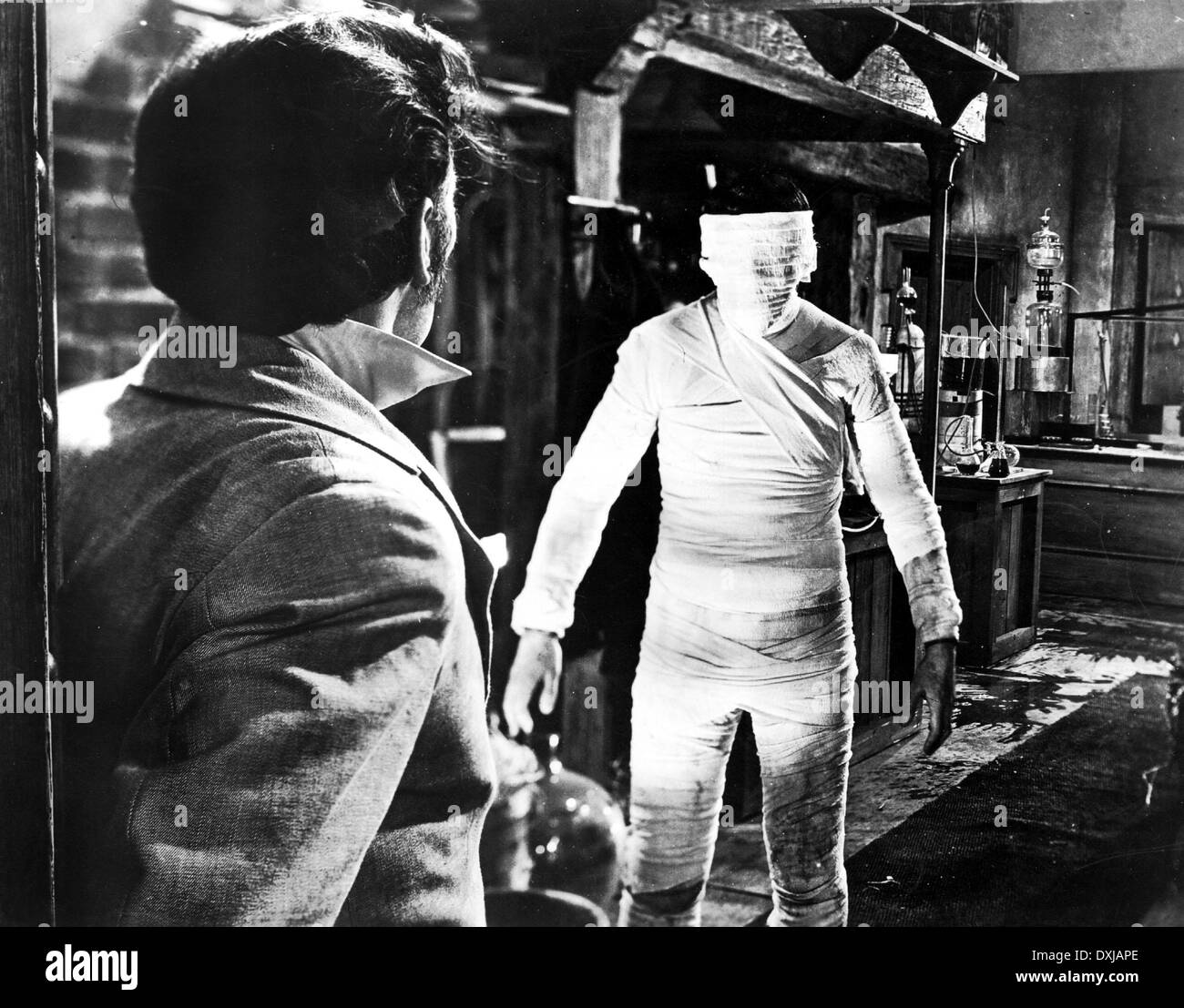 Christopher lee frankenstein hi-res stock photography and images - Alamy