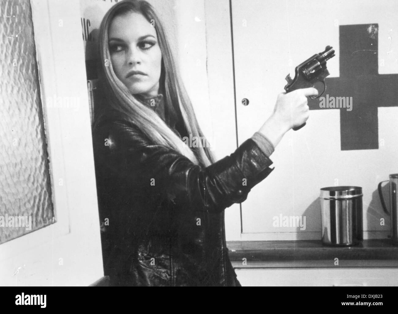 Caged heat hi-res stock photography and images - Alamy