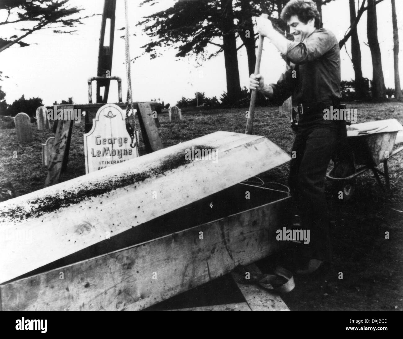 DEAD & BURIED Stock Photo - Alamy
