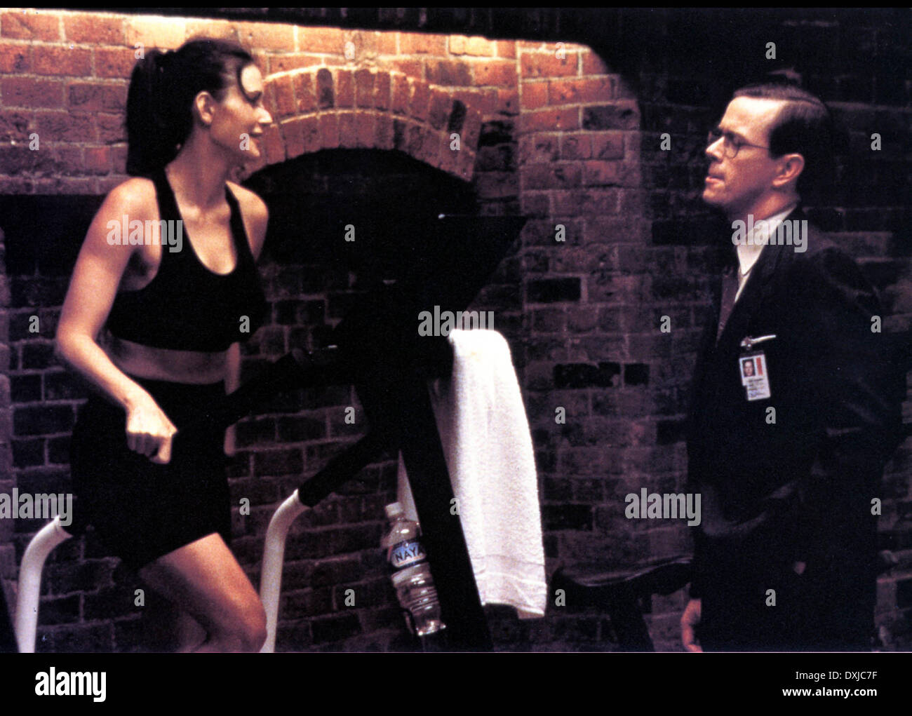 Demi moore disclosure 1994 hi-res stock photography and images - Alamy