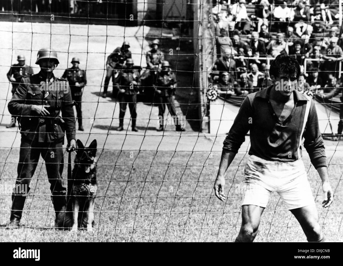 Escape victory victory usa 1981 hi-res stock photography and images - Alamy