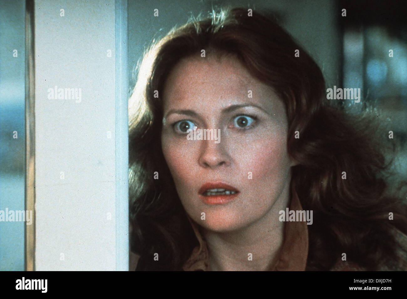 EYES OF LAURA MARS (US1978) COLUMBIA FAYE DUNAWAY Stock Photo - Alamy