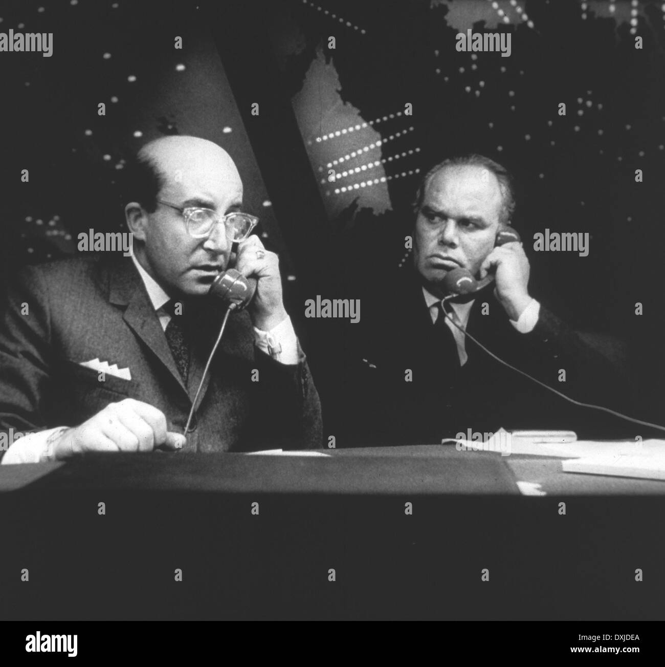 Peter sellers president merkin muffley hi-res stock photography and ...