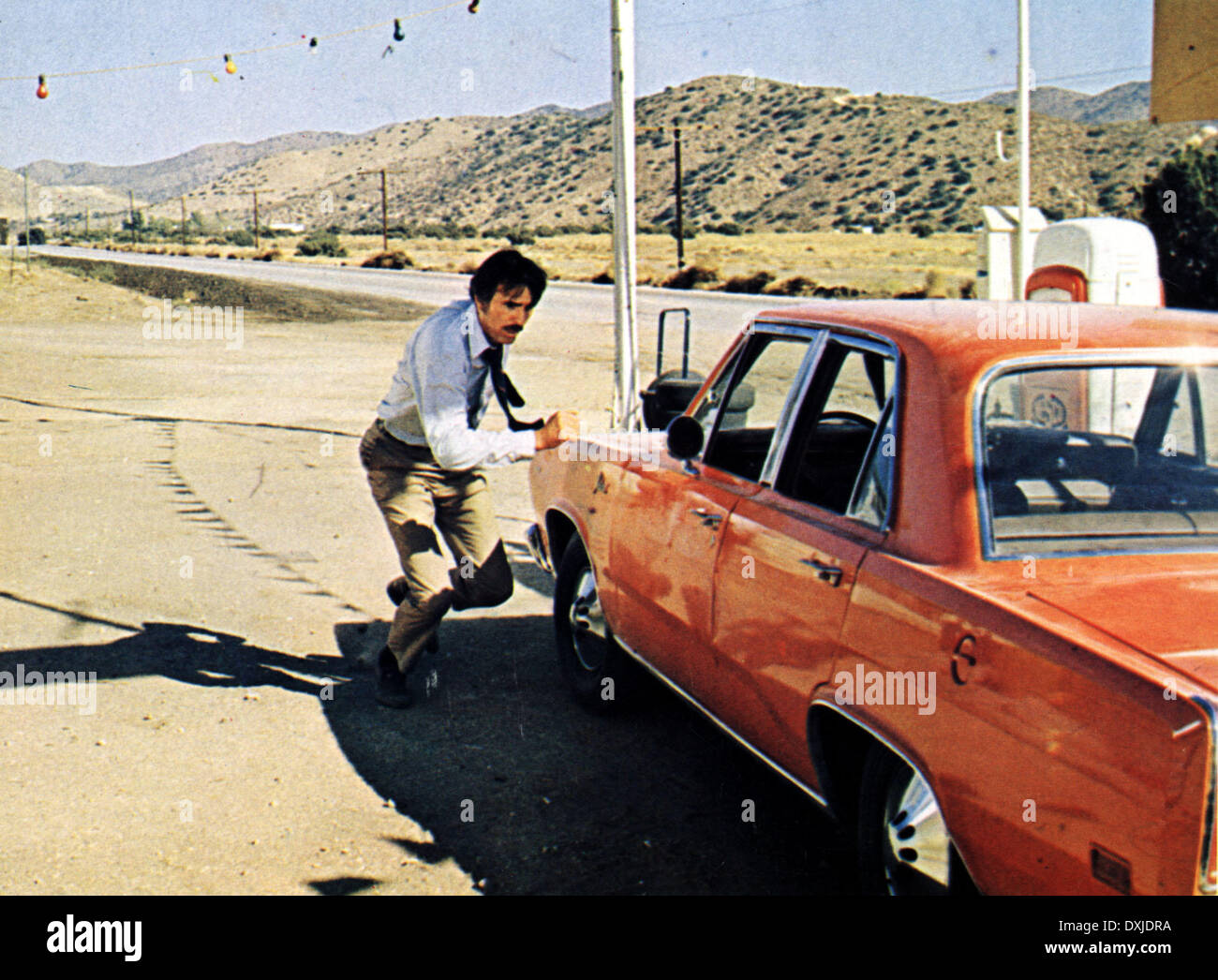 Duel 1971 hi-res stock photography and images - Alamy