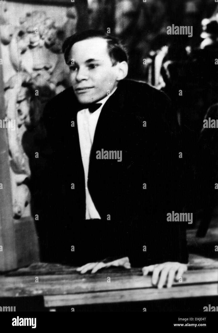 FREAKS (US1932) JOHNNY ECK AS HALF BOY Stock Photo - Alamy