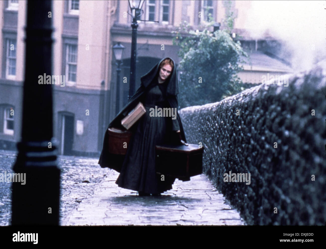 French Lieutenant's Woman, The (US1981) MERYL STREEP Stock Photo - Alamy