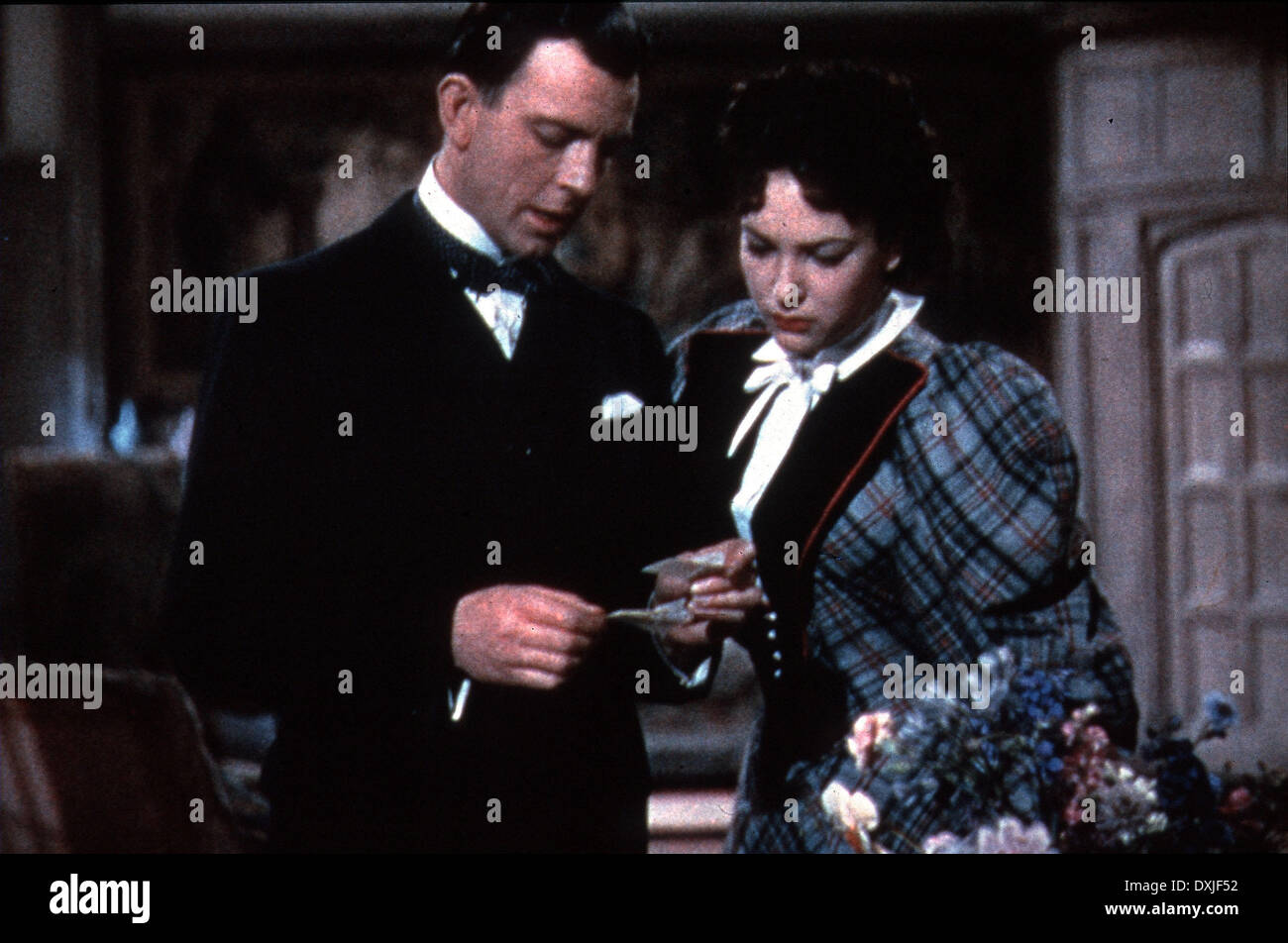 THE FOUR FEATHERS Stock Photo - Alamy