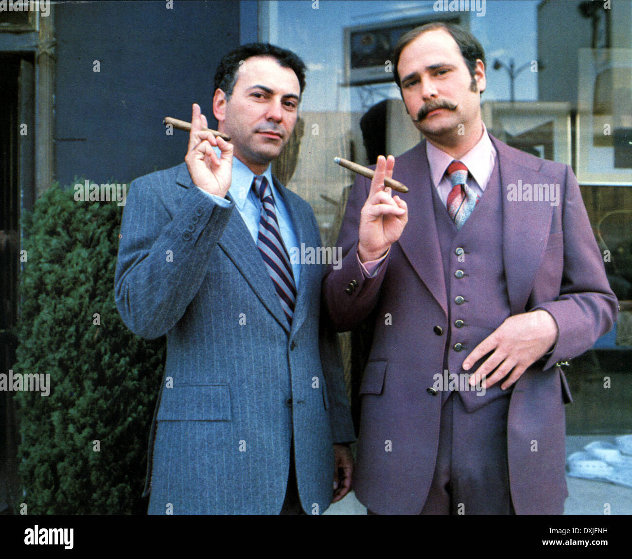 Fire sale rob reiner 1977 hi-res stock photography and images - Alamy