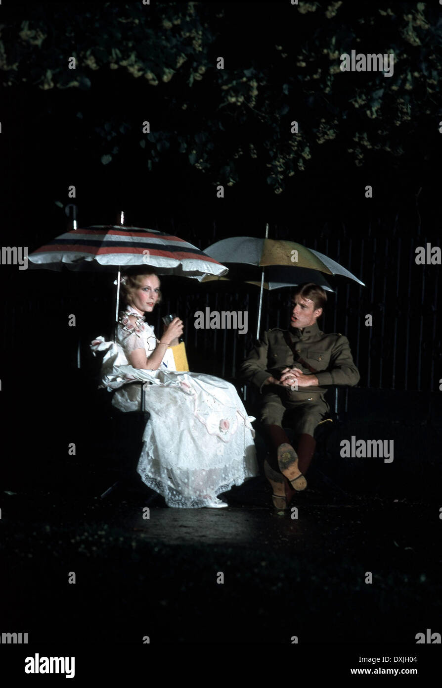 Mia farrow gatsby hi-res stock photography and images - Alamy