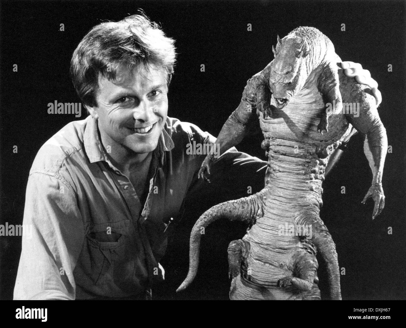 THE GATE (CAN/US 1987) RANDALL COOK, SPECIAL EFFECTS DESIGNE Stock ...