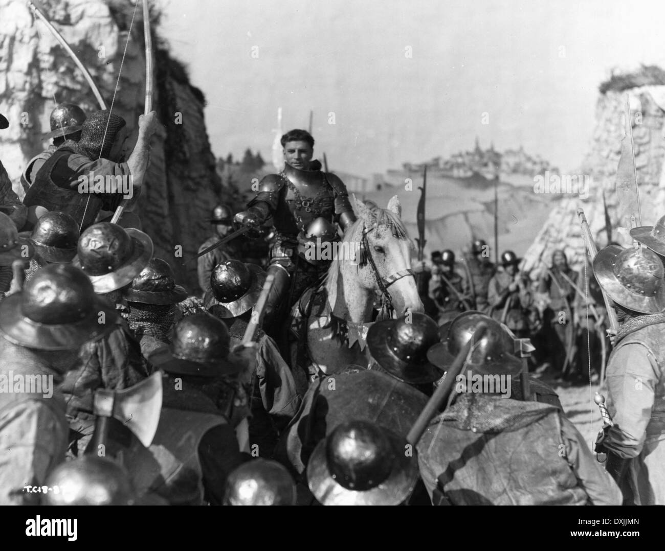 Henry v 1944 olivier hi-res stock photography and images - Alamy