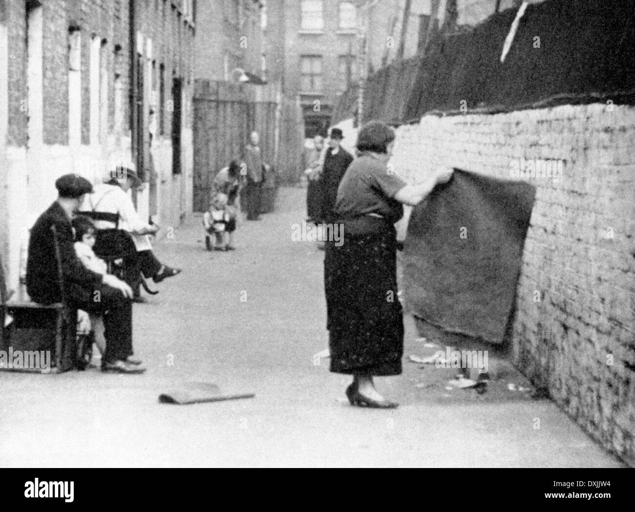 Housing problems Black and White Stock Photos & Images - Alamy