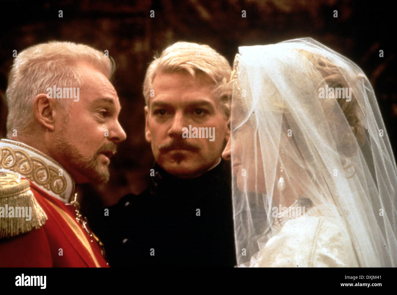 Kenneth branagh julie christie hamlet hi-res stock photography and ...