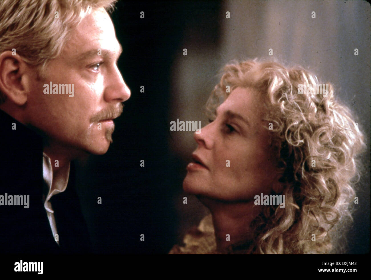Kenneth branagh julie christie hamlet hi-res stock photography and ...