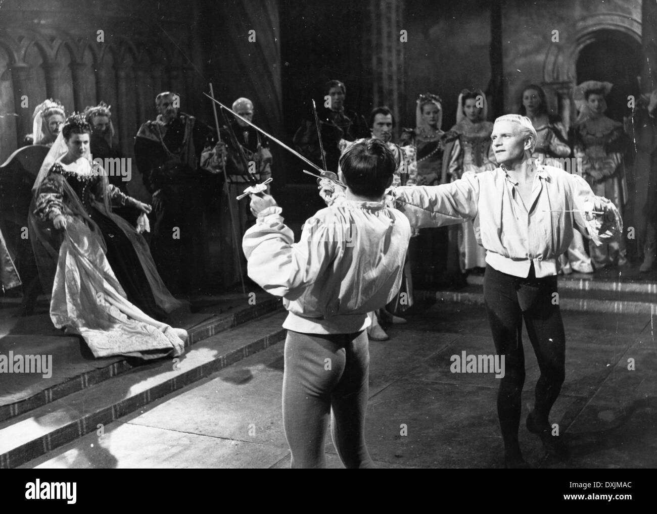 Hamlet 1948 laurence olivier hi-res stock photography and images - Alamy