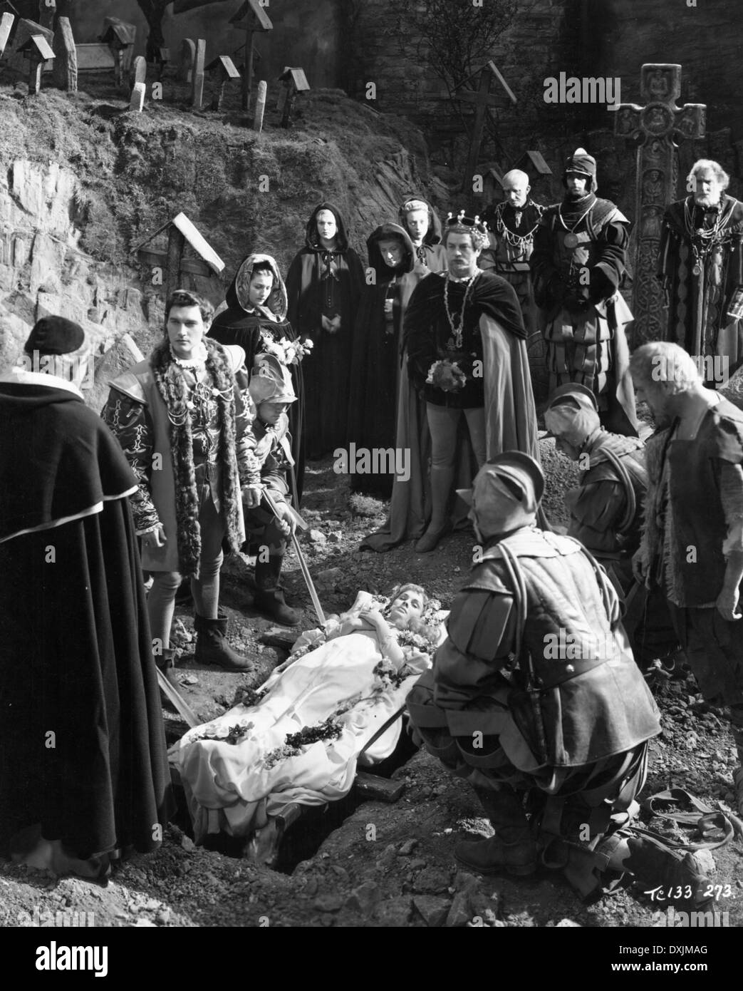 Jean simmons hamlet hi-res stock photography and images - Alamy