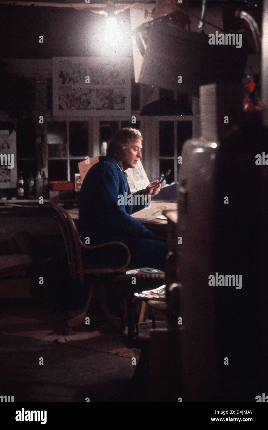 Hand 1981 michael caine hi-res stock photography and images - Alamy