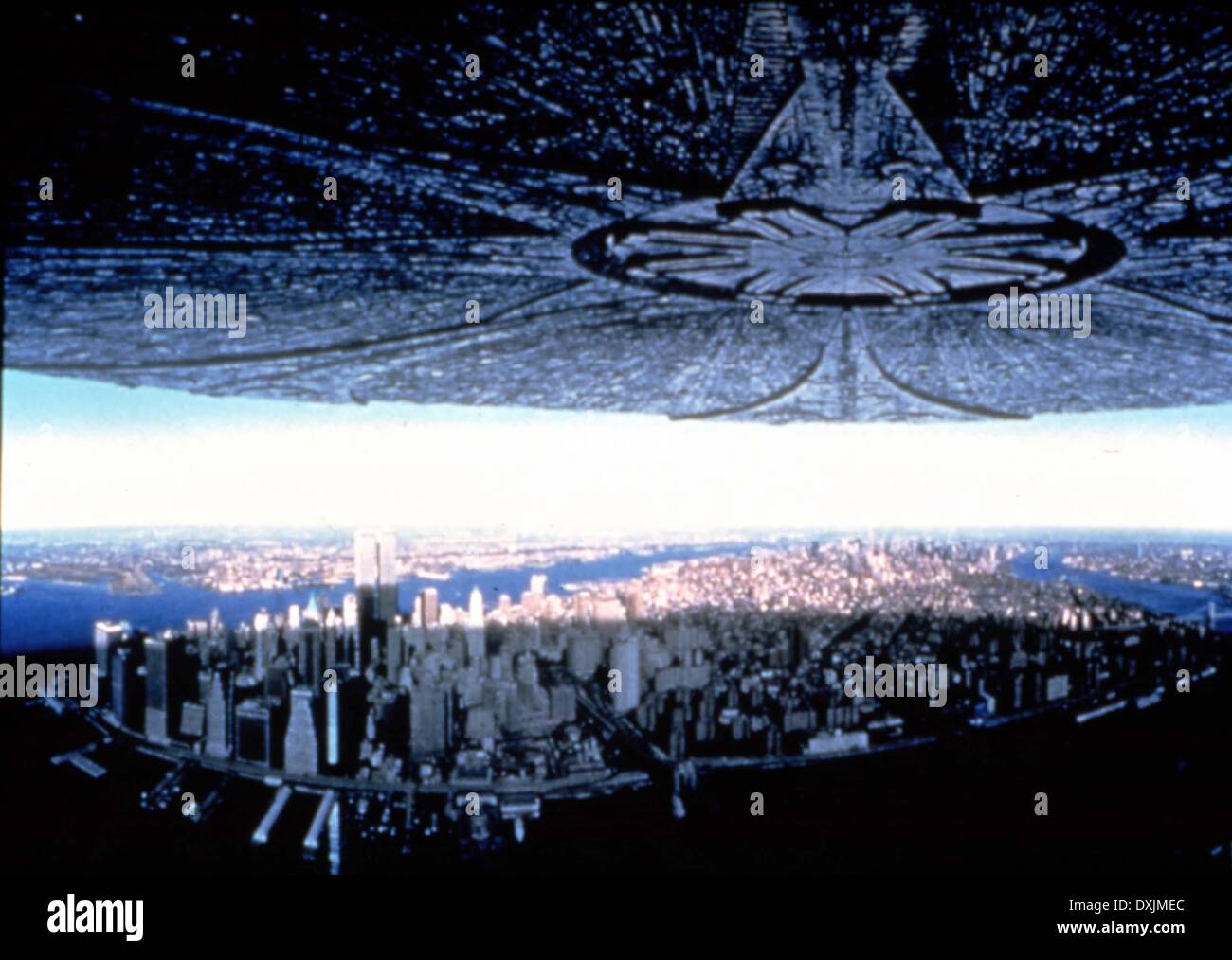 Independence day 1996 hi-res stock photography and images - Alamy